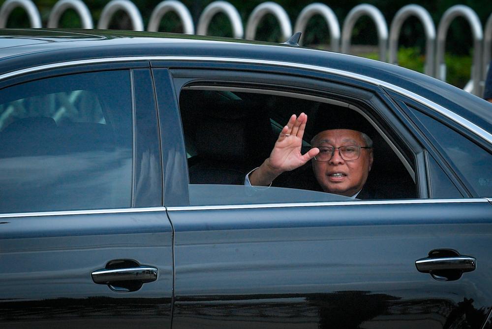 Ismail Sabri enters Istana Negara Ismail Sabri enters Istana Negara
