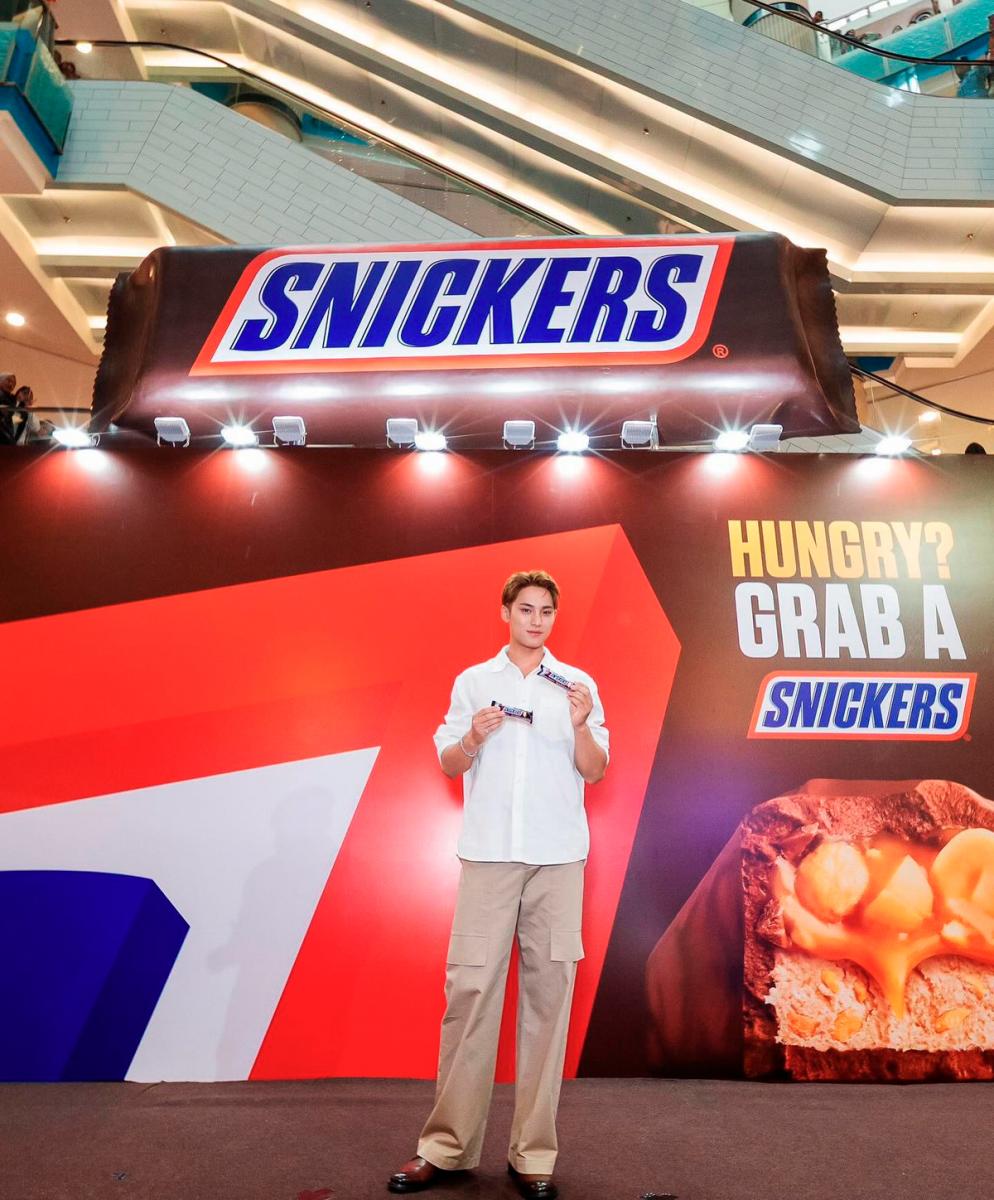 Mingyu’s visit sparks fan backlash over influencer privileges at ...