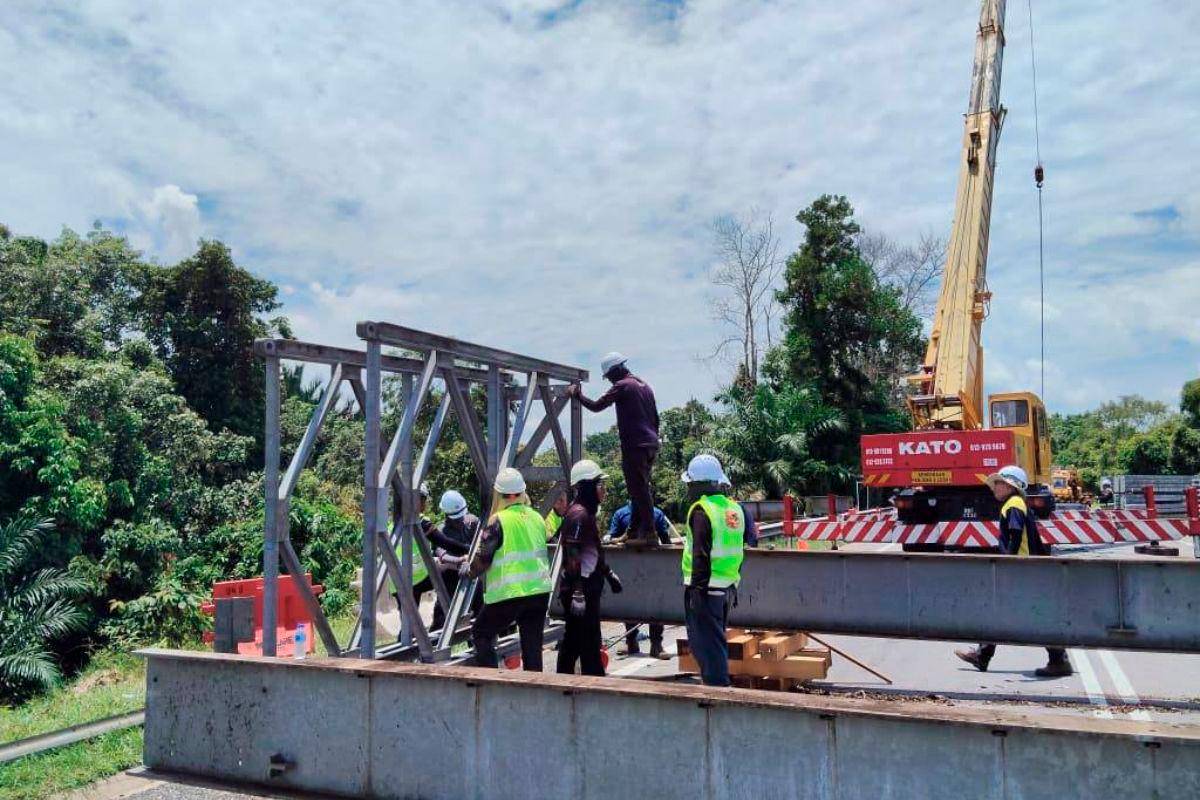 Bailey bridge to reopen landslide-hit Kelantan road within a week