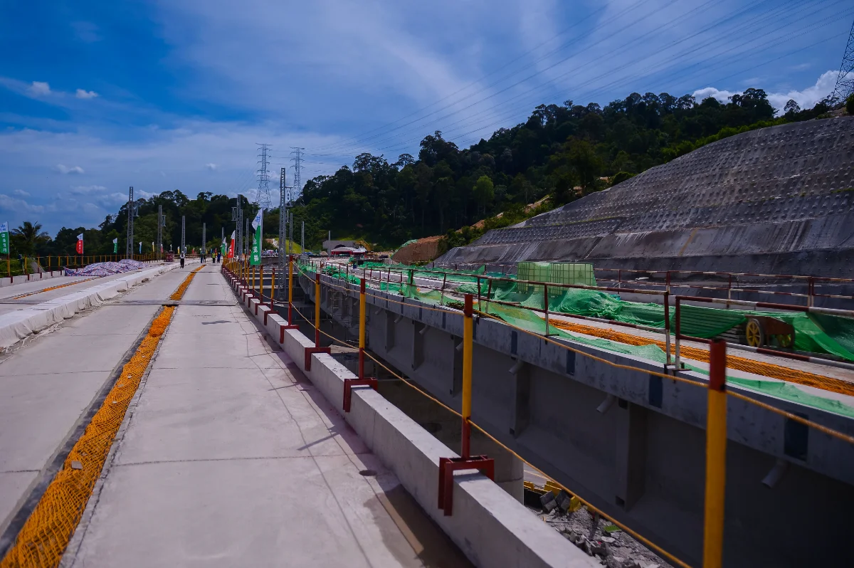 ECRL project reaches 88% progress with C1B segment completion