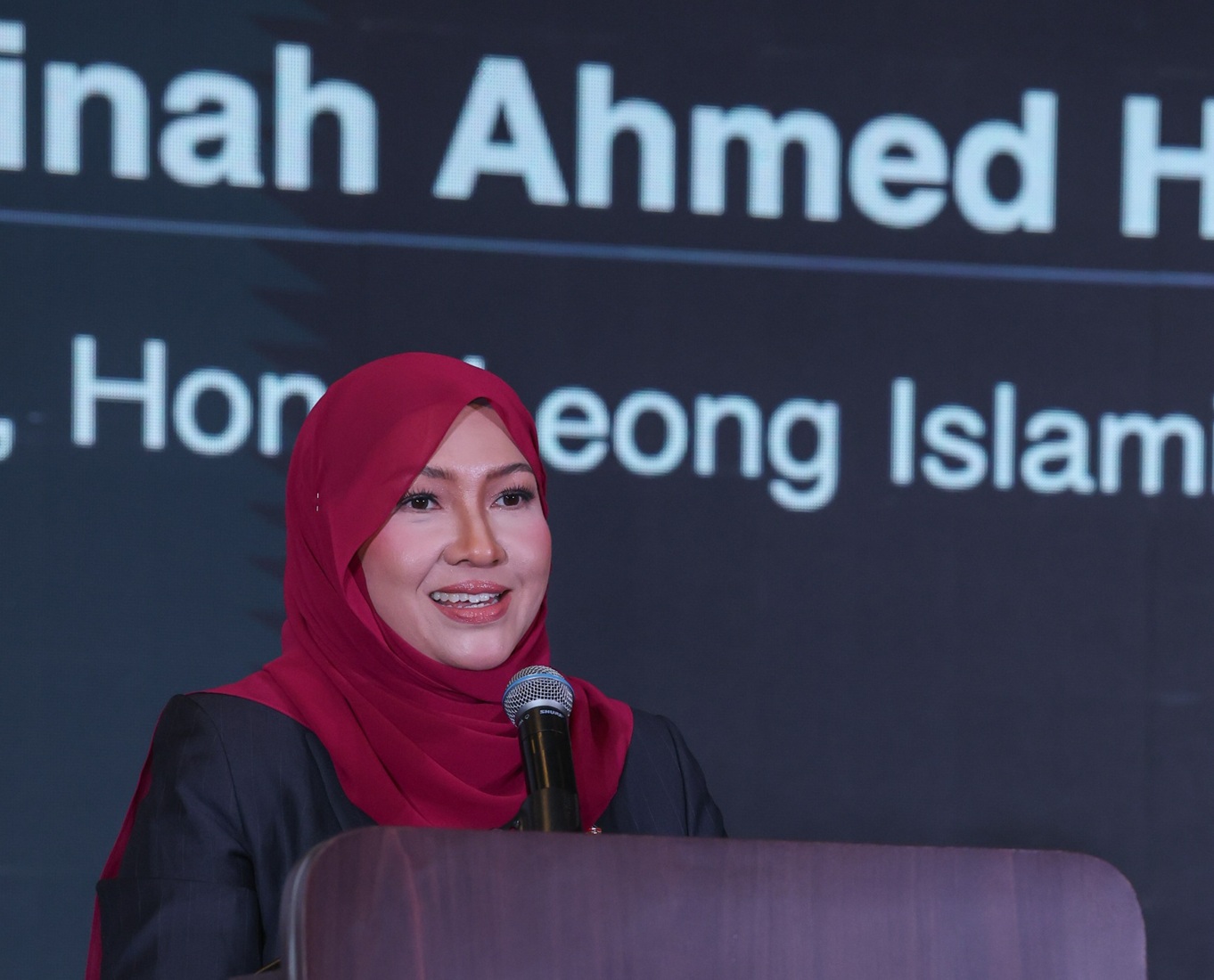 Hong Leong Islamic Bank sees strong FY26 demand for Islamic wealth products