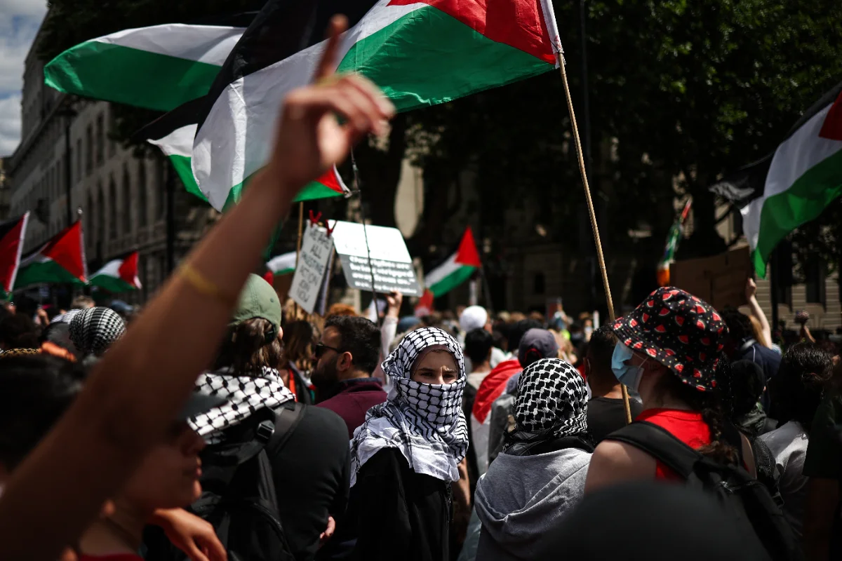 Three UK activists awaiting trial end 73-day hunger strike
