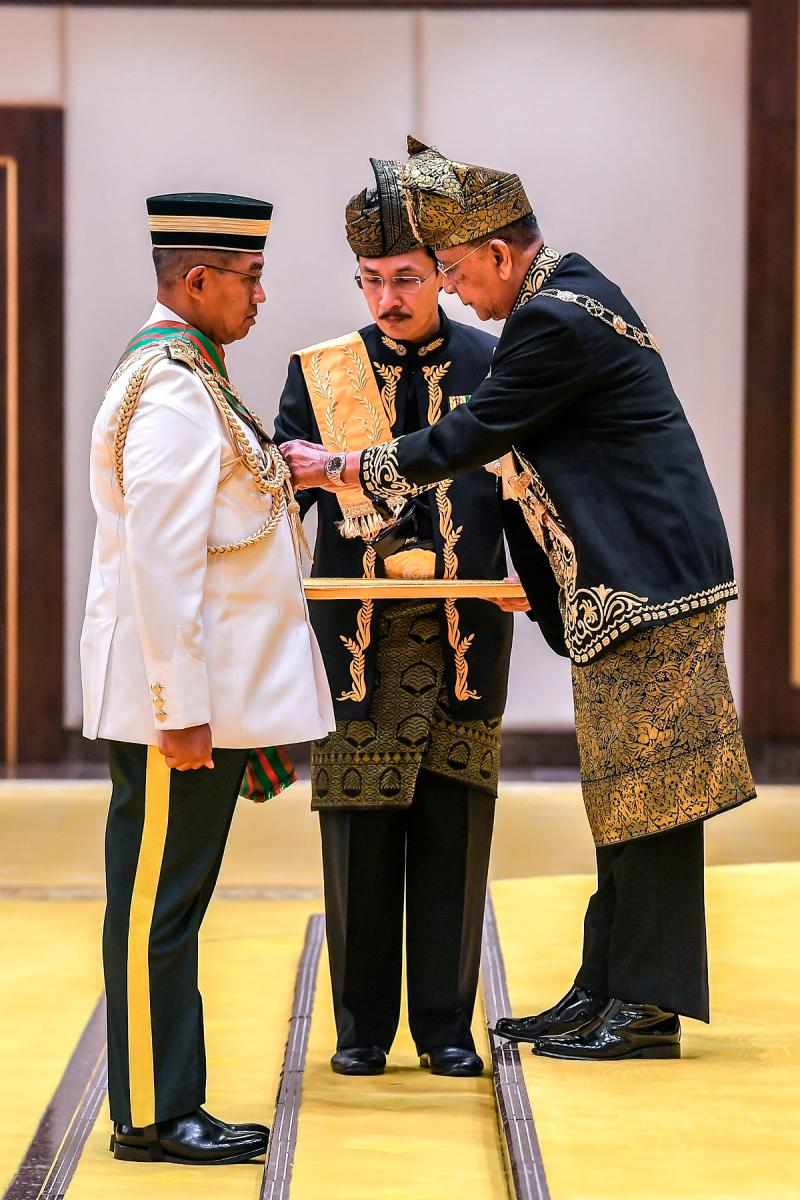 Chief of Defence Force heads Kedah Sultan’s birthday honours list