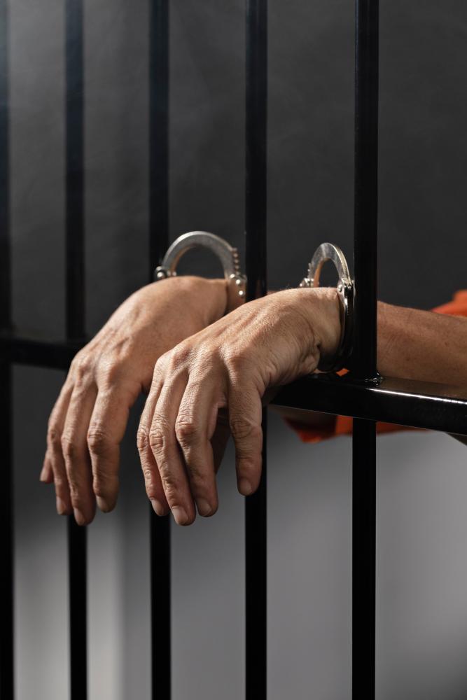 More than 100 inmates make deadly prison break in Chad
