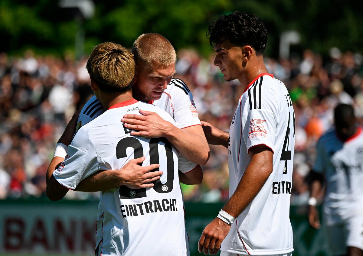 Ritsu Doan debuts with brace as Frankfurt dominate German Cup opener