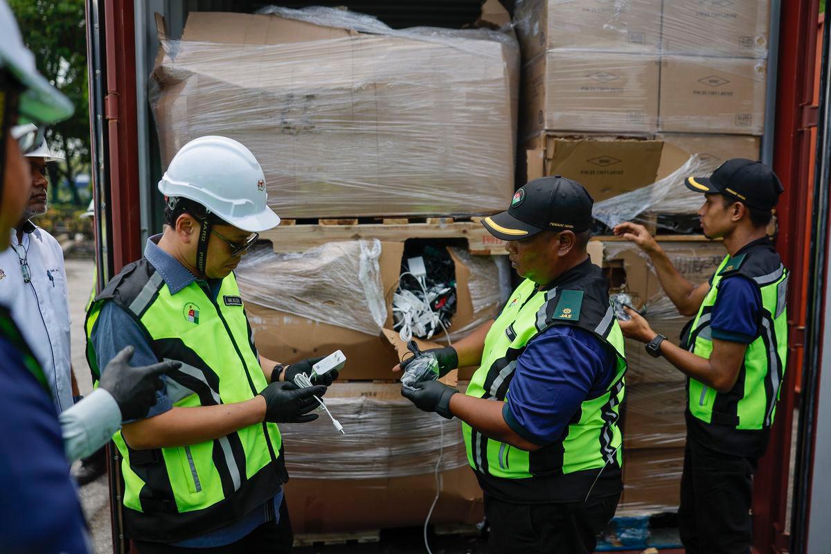 Stricter port enforcement to prevent Malaysia becoming dumping ground ...