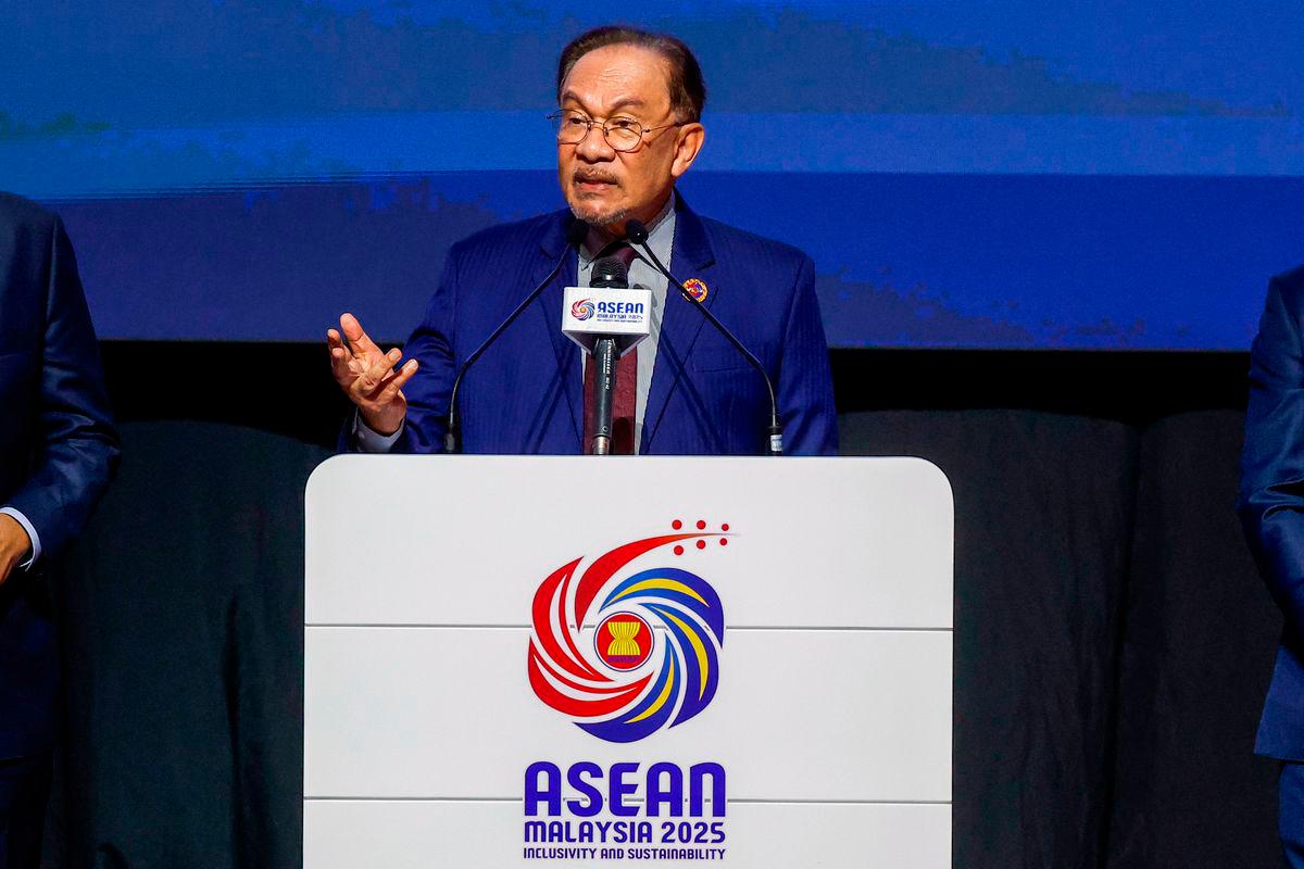 Timor-Leste on track to full ASEAN membership by October, says Anwar