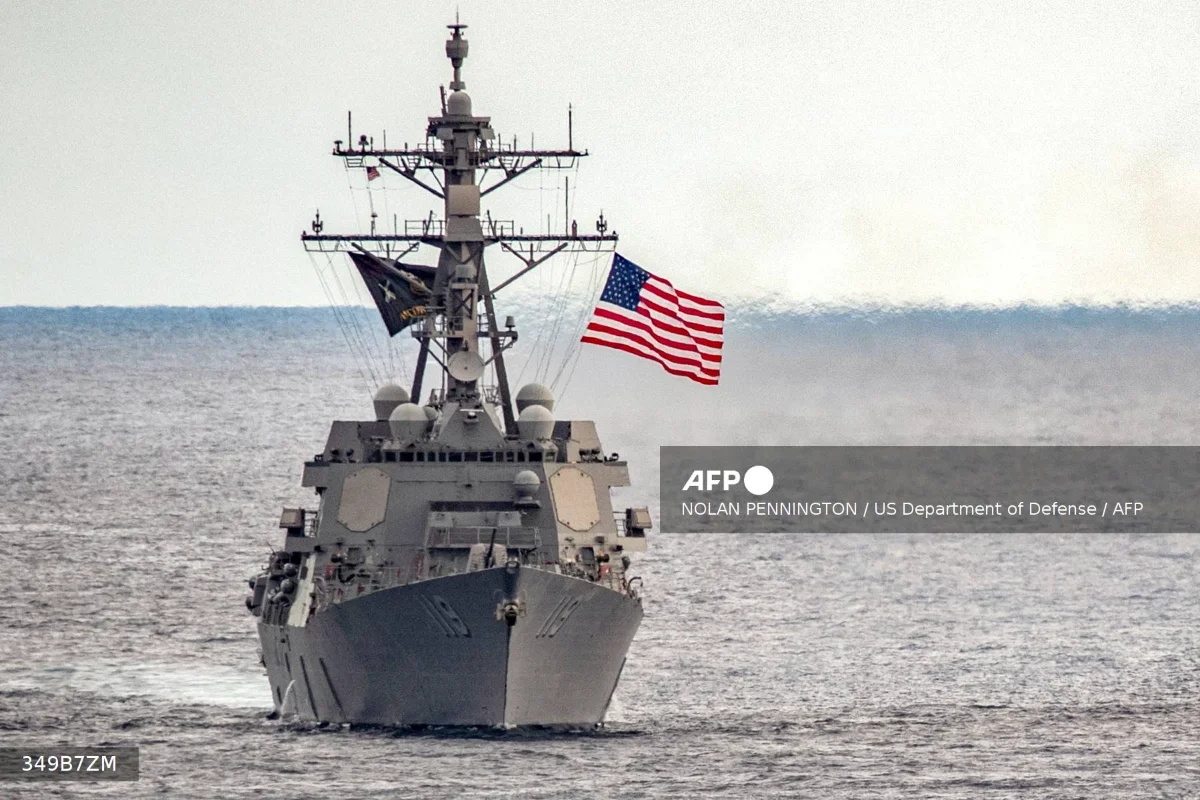 US warship docks in Israel amid rising tensions with Iran