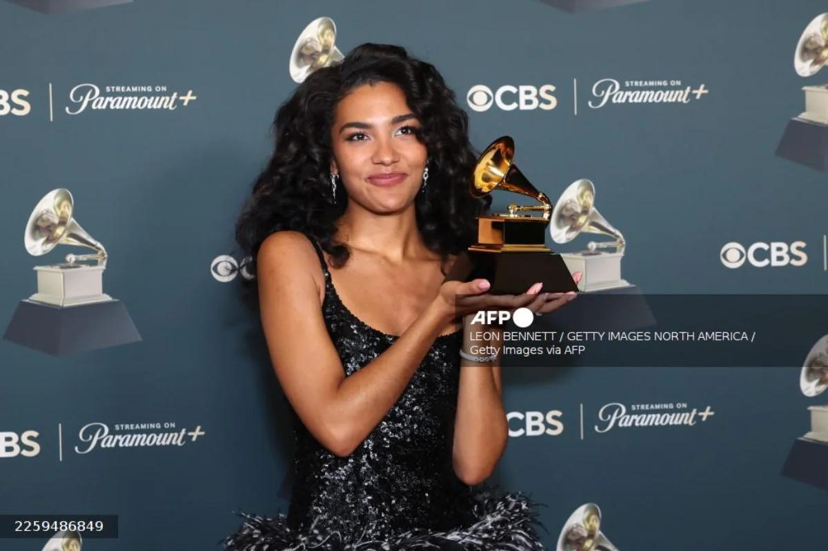 British singer Olivia Dean wins Best New Artist Grammy