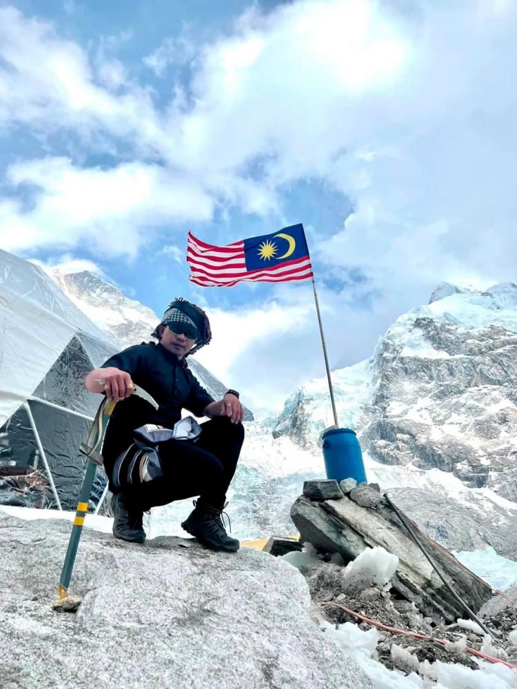 Difficult tasks await SAR team if Muhammad Hawari falls to Mt Lhotse’s ...