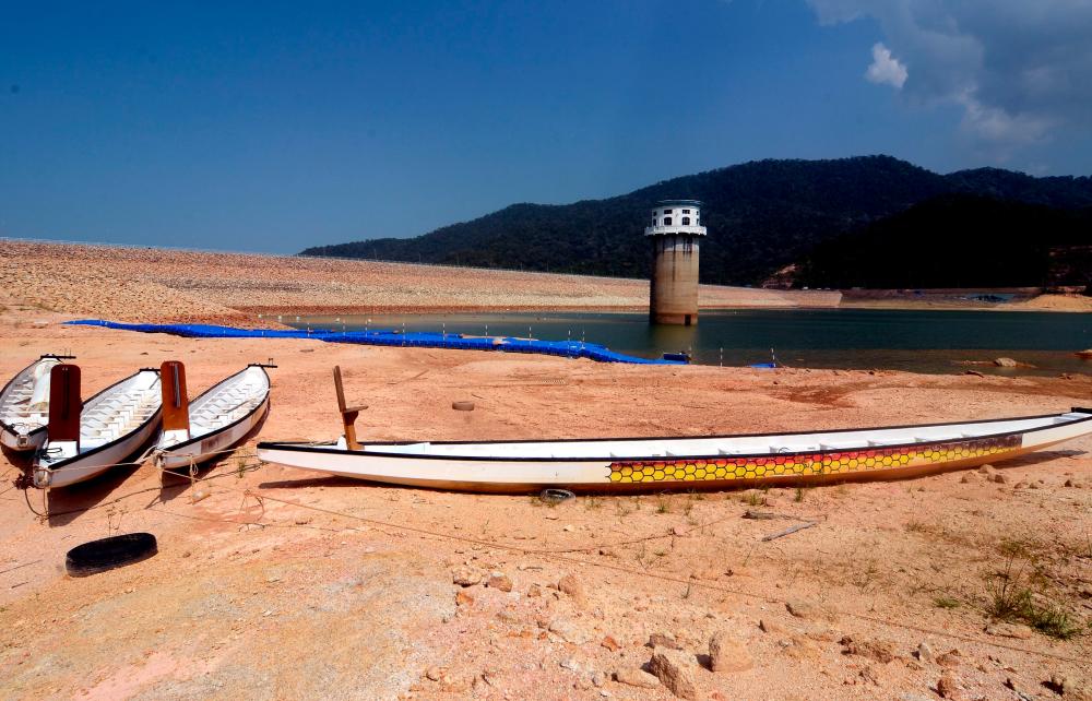 Heatstroke concern over looming El Nino effects