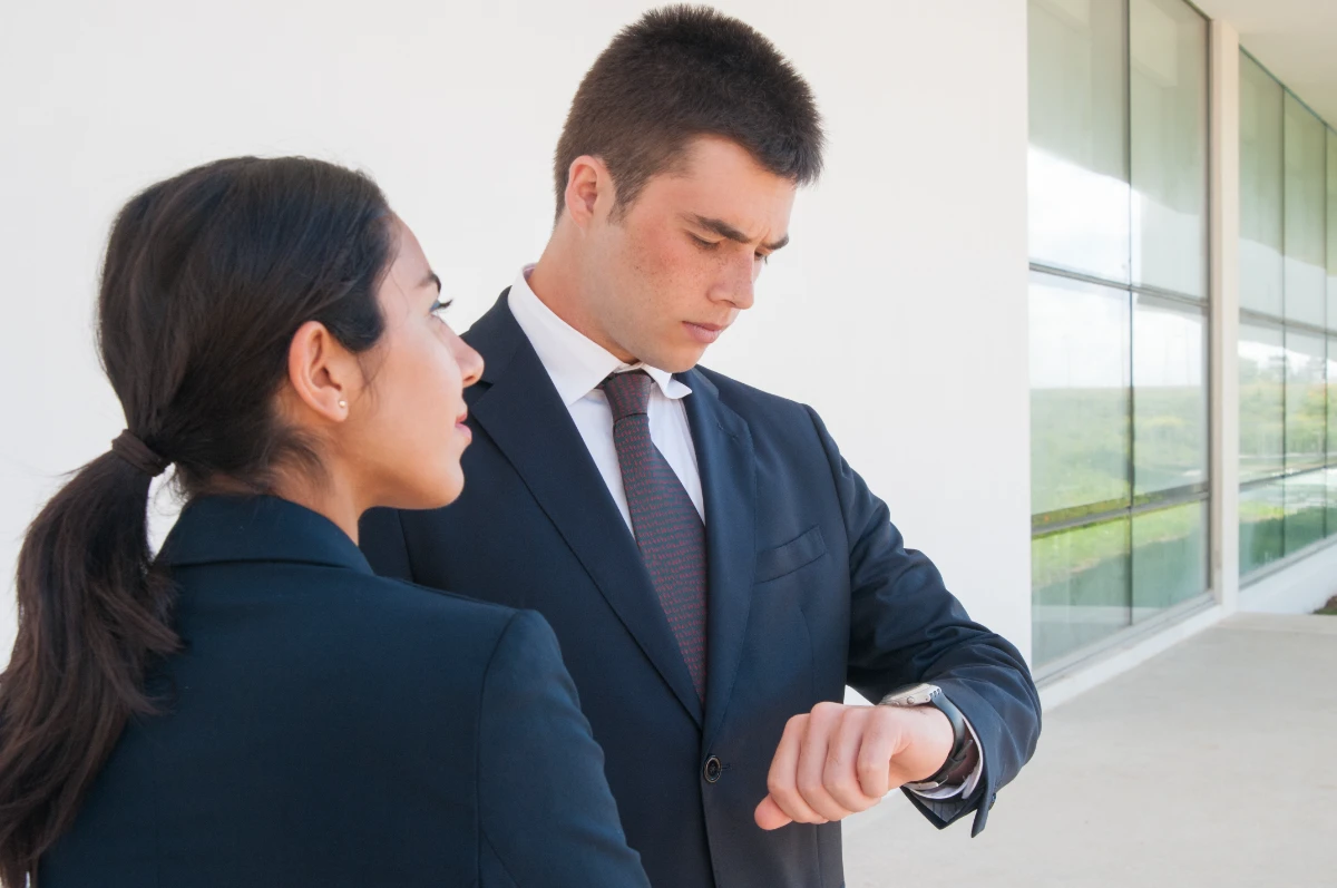 “No promises!” – Gen Z employee’s reply to lateness leaves boss fuming