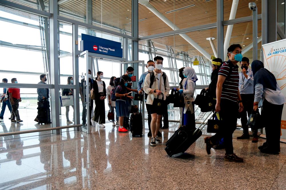 Muhyiddin: NRC agrees to proposal to reopen country’s borders
