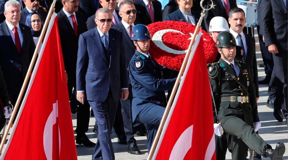 Swedish PM tries to win Turkey over on its NATO membership