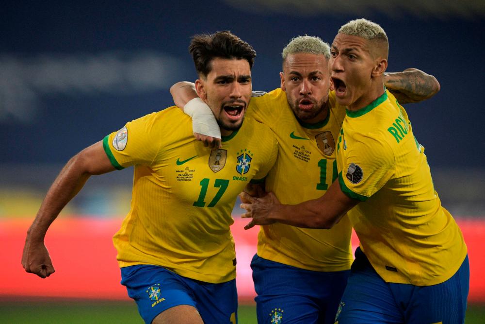 Ten-man Brazil edge Chile 1-0 to set Copa America semi-final with Peru